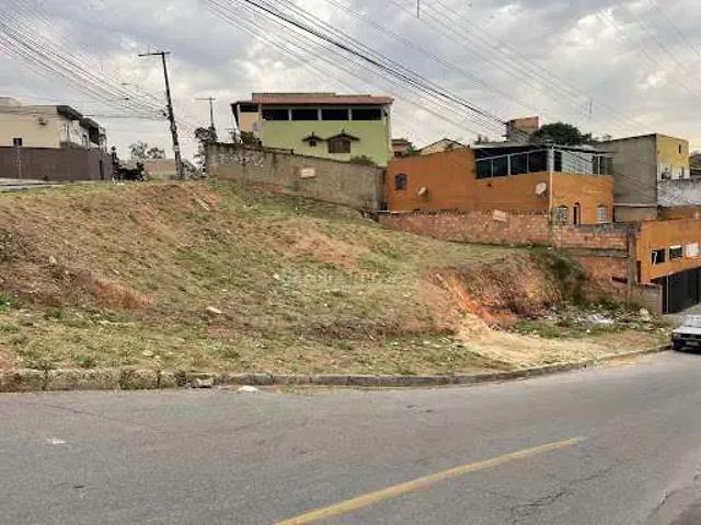 Terreno em Condomínio para Venda em Contagem/MG Parque Xangri Lá