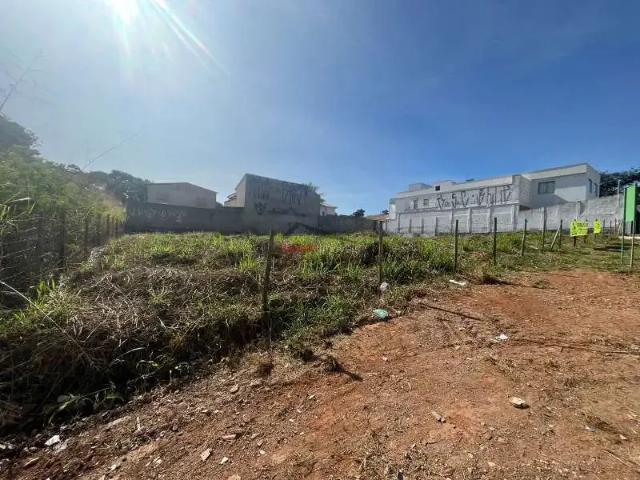 Terreno em Condomínio para Venda em Contagem/MG Parque Xangri Lá