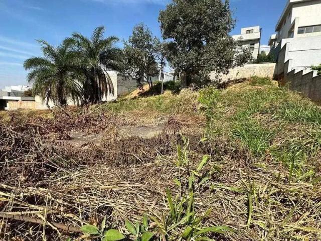Terreno em Condomínio para Venda em Contagem/MG Portal do Sol