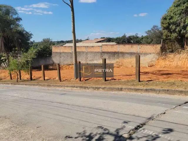 Terreno em Condomínio para Venda em Contagem/MG Solar do Madeira