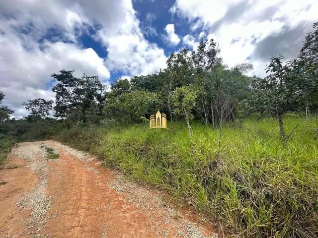Terreno em Condomínio para Venda em Contagem/MG Vila Ipê Amarelo