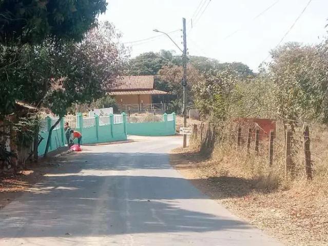 Terreno em Condomínio para Venda em Confins/MG Zona Rural