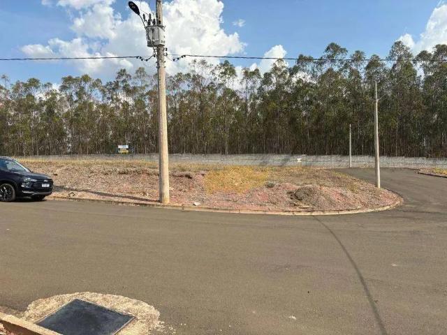 Terreno em Condomínio para Venda em Corumbataí/SP Centro