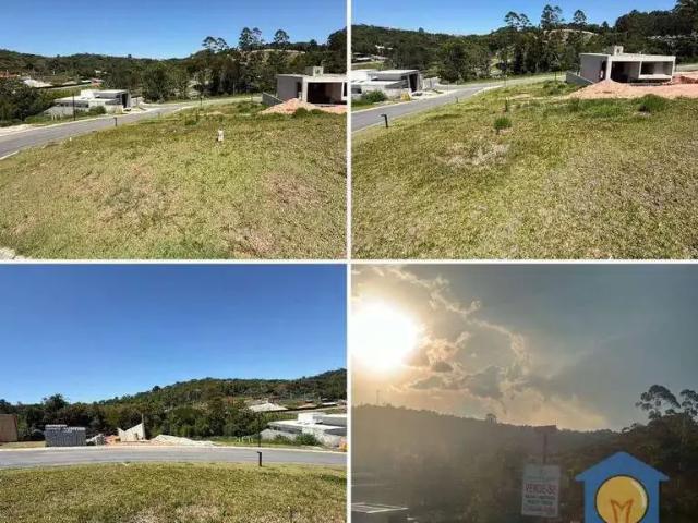 Terreno em Condomínio para Venda em Cotia/SP Pitas