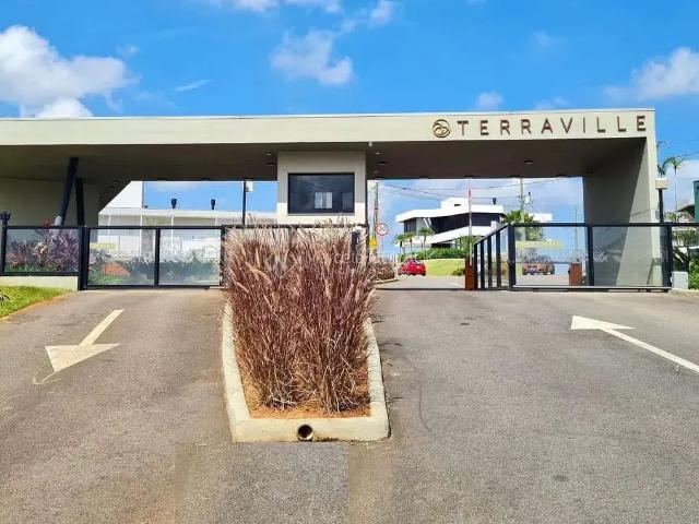 Terreno em Condomínio para Venda em Criciúma/SC Primeira Linha