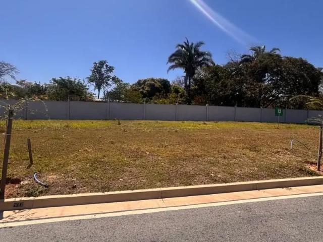 Terreno em Condomínio para Venda em Cuiabá/MT Jardim Imperial II