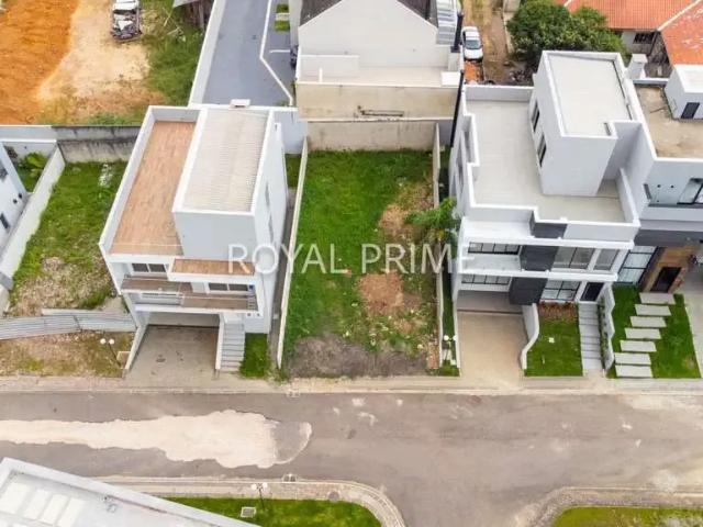 Terreno em Condomínio para Venda em Curitiba/PR Campo Comprido