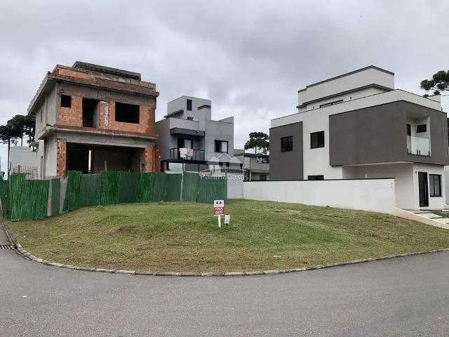 Terreno em Condomínio para Venda em Curitiba/PR Pinheirinho