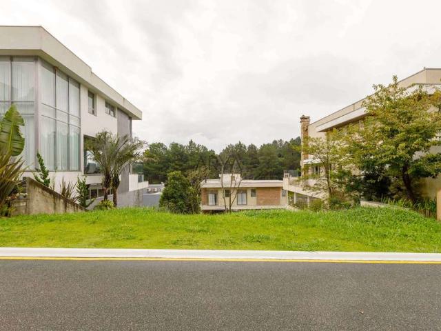 Terreno em Condomínio para Venda em Curitiba/PR Santa Felicidade