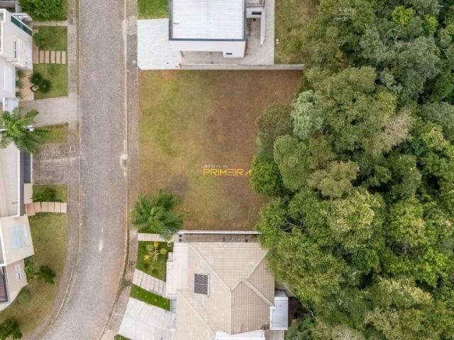 Terreno em Condomínio para Venda em Curitiba/PR Santa Felicidade