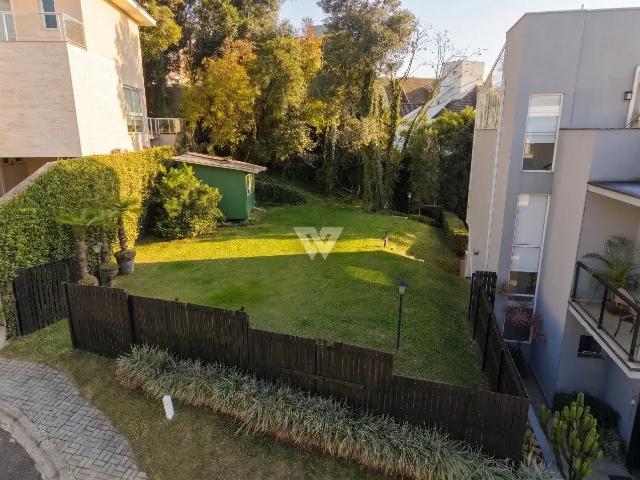 Terreno em Condomínio para Venda em Curitiba/PR Santa Felicidade