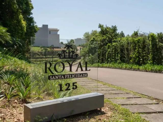 Terreno em Condomínio para Venda em Curitiba/PR Santa Felicidade