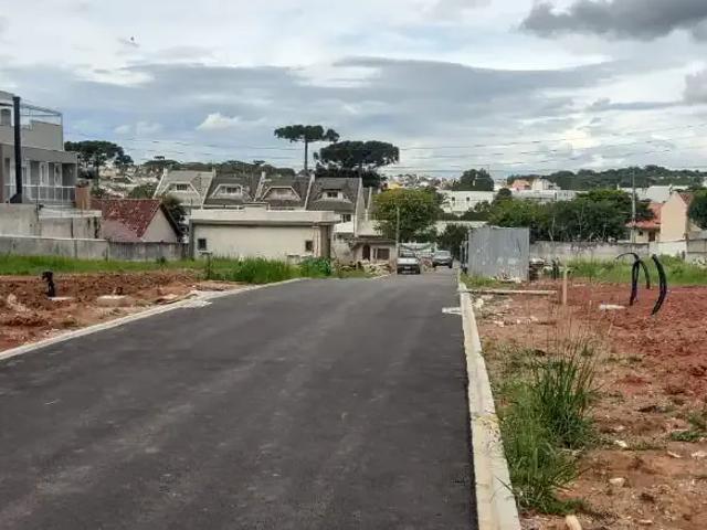 Terreno em Condomínio para Venda em Curitiba/PR Uberaba