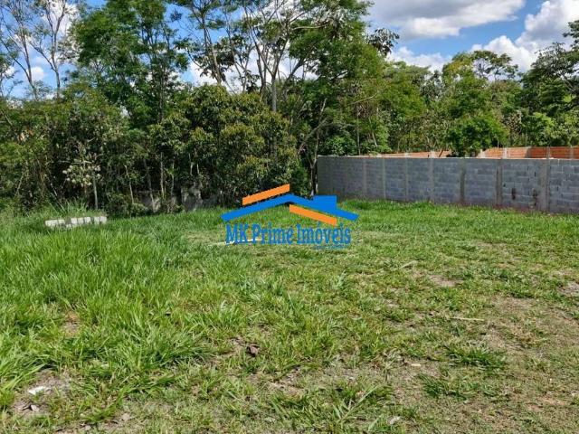 Terreno em Condomínio para Venda em Embu das Artes/SP Jardim Branca Flor