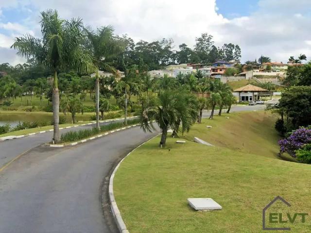 Terreno em Condomínio para Venda em Embu das Artes/SP Jardim Indaiá