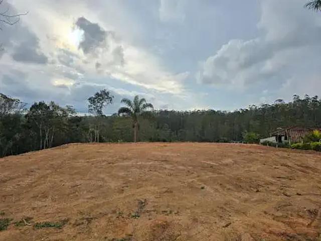 Terreno em Condomínio para Venda em Embu Guaçu/SP Centro
