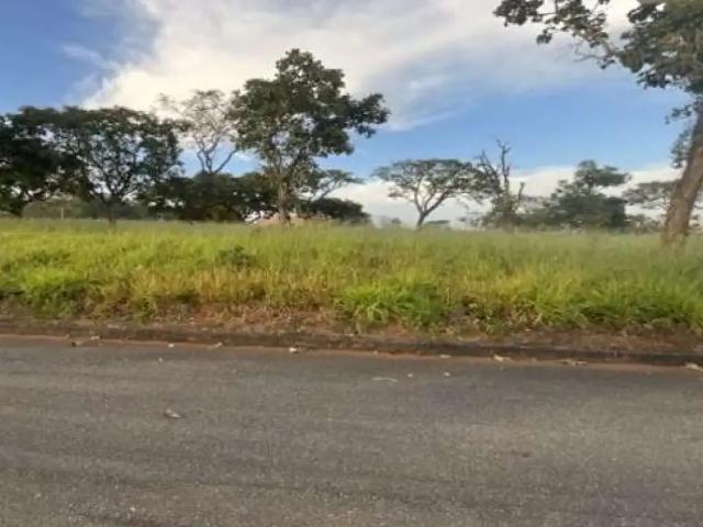 Terreno em Condomínio para Venda em Formiga/MG Furnas Iate Clube