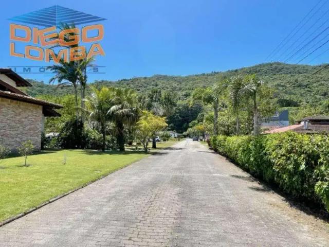 Terreno em Condomínio para Venda em Florianópolis/SC Cachoeira do Bom Jesus
