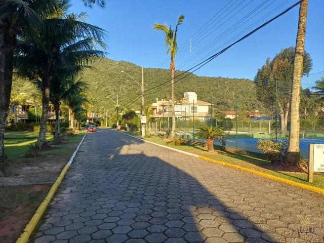 Terreno em Condomínio para Venda em Florianópolis/SC Cachoeira do Bom Jesus