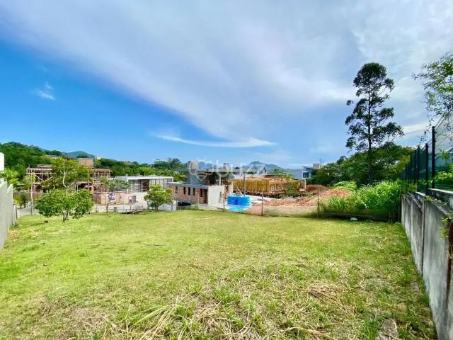 Terreno em Condomínio para Venda em Florianópolis/SC Cacupé