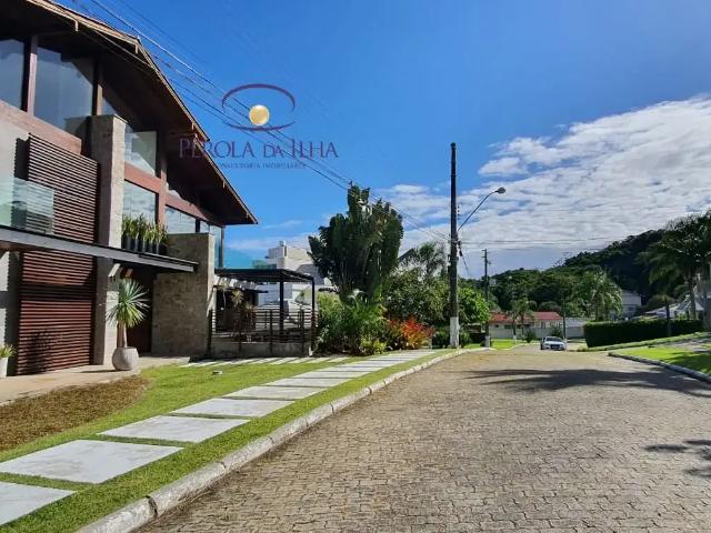 Terreno em Condomínio para Venda em Florianópolis/SC Cacupé