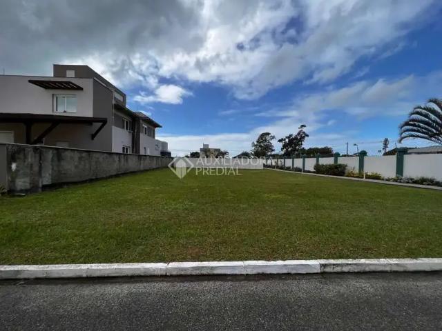 Terreno em Condomínio para Venda em Florianópolis/SC Campeche