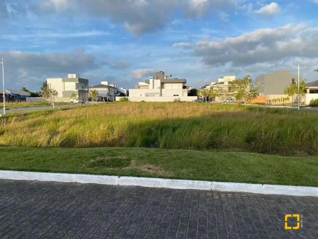 Terreno em Condomínio para Venda em Florianópolis/SC Campeche