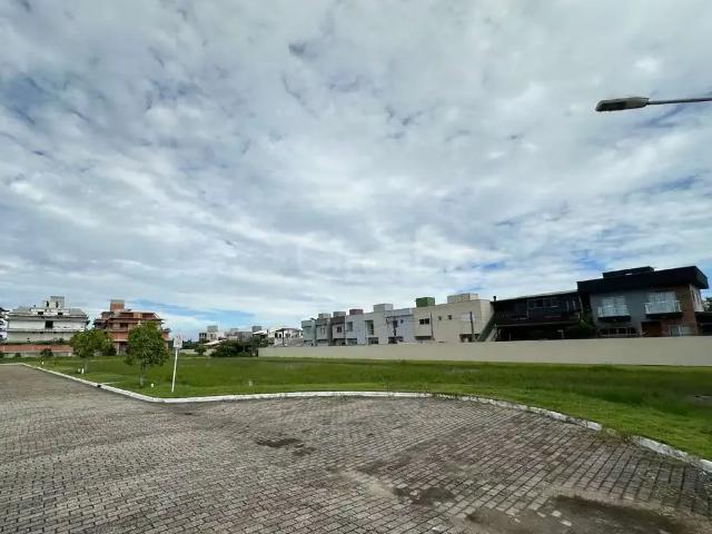 Terreno em Condomínio para Venda em Florianópolis/SC Campeche