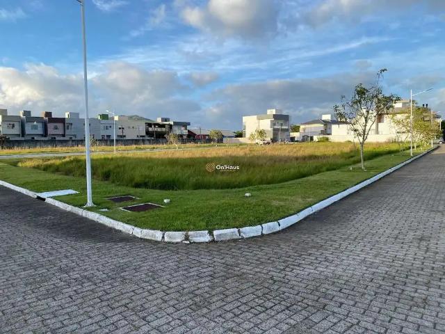 Terreno em Condomínio para Venda em Florianópolis/SC Campeche