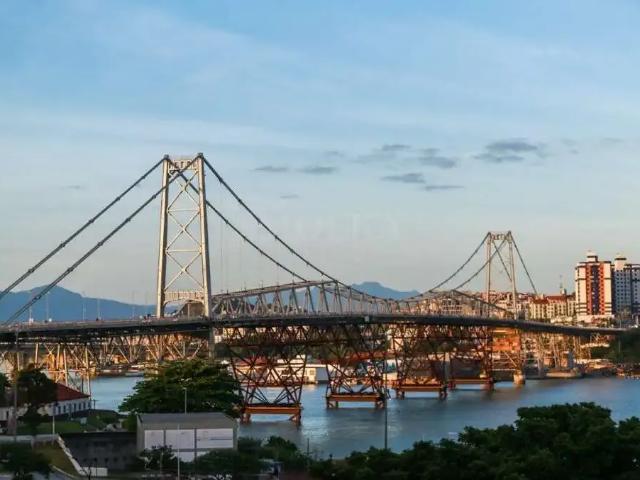 Terreno em Condomínio para Venda em Florianópolis/SC Estreito