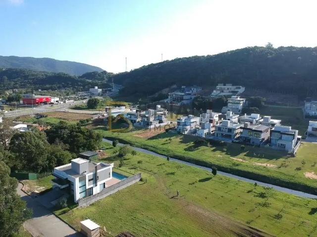 Terreno em Condomínio para Venda em Florianópolis/SC Ingleses do Rio Vermelho