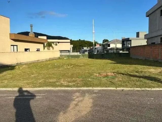 Terreno em Condomínio para Venda em Florianópolis/SC São João do Rio Vermelho