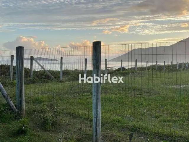 Terreno em Condomínio para Venda em Florianópolis/SC Pântano do Sul