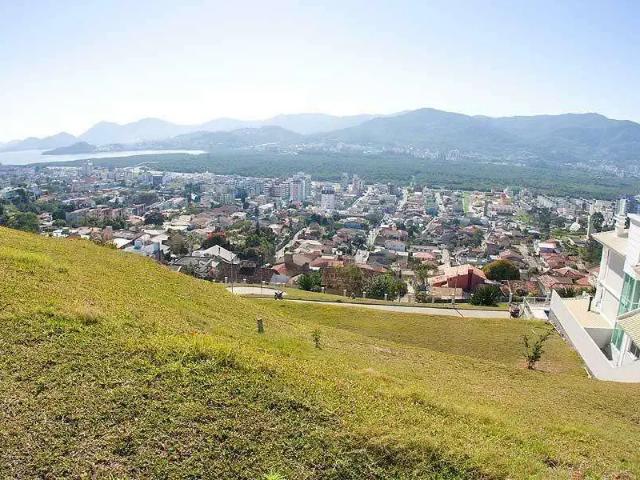 Terreno em Condomínio para Venda em Florianópolis/SC Trindade