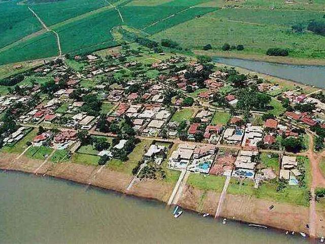 Terreno em Condomínio para Venda em Fronteira/MG Enseada Azul II