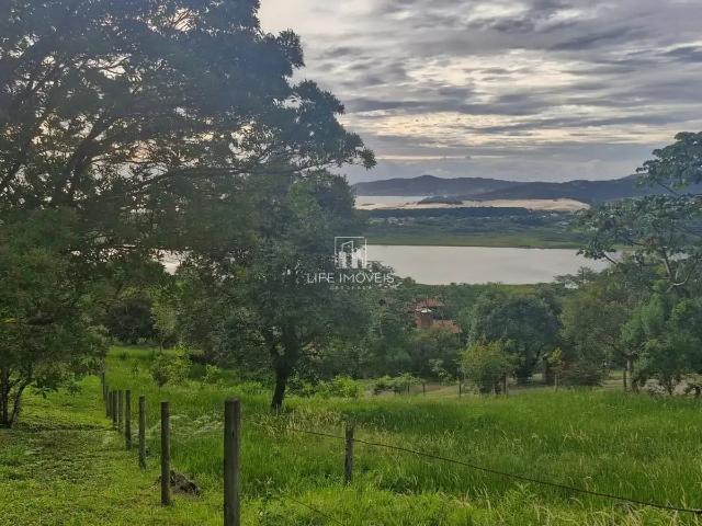Terreno em Condomínio para Venda em Garopaba/SC Macacu