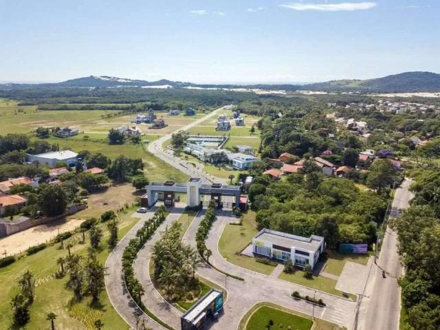 Terreno em Condomínio para Venda em Garopaba/SC Grama