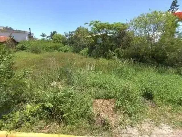 Terreno em Condomínio para Venda em Garopaba/SC Praia da Ferrugem