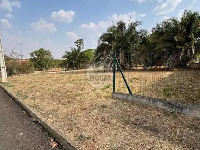 Terreno em Condomínio para Venda em Guapó/GO Centro