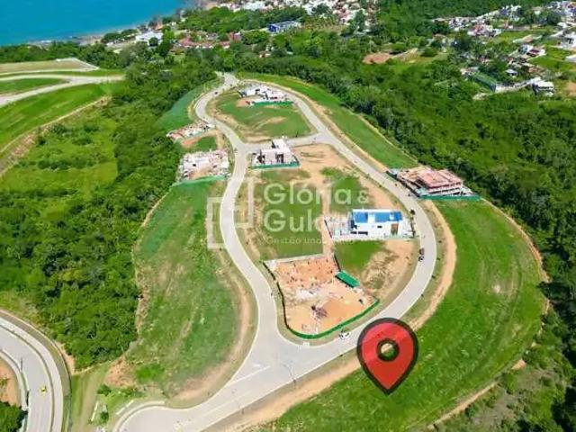 Terreno em Condomínio para Venda em Guarapari/ES Três Praias