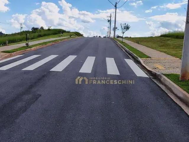 Terreno em Condomínio para Venda em Guararema/SP Centro