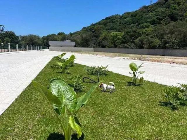 Terreno em Condomínio para Venda em Guaratuba/PR Prainha