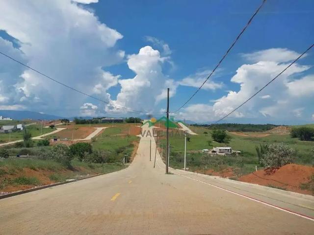 Terreno em Condomínio para Venda em Guaratinguetá/SP Pedrinha