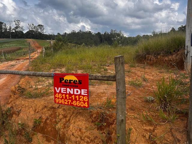 Terreno em Condomínio para Venda em Ibiúna/SP Centro