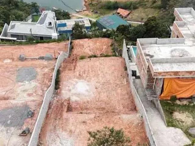 Terreno em Condomínio para Venda em Igaratá/SP Águas de Igaratá