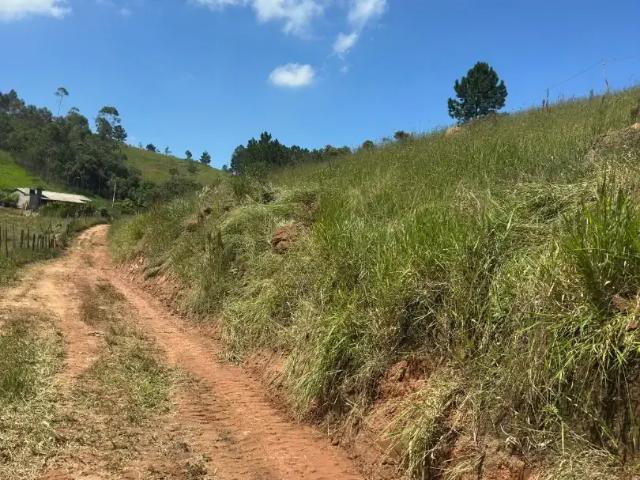 Terreno em Condomínio para Venda em Igaratá/SP Bairro Alto