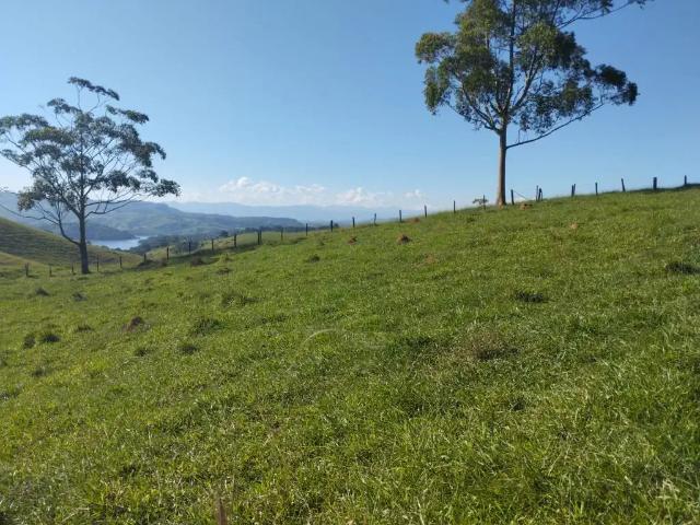 Terreno em Condomínio para Venda em Igaratá/SP Portal da Igaratá