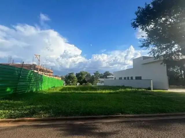 Terreno em Condomínio para Venda em Iguaraçu/PR Gleba Aurora