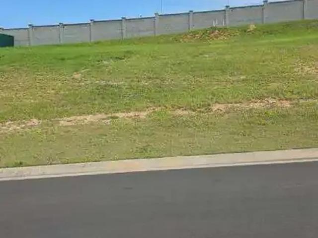 Terreno em Condomínio para Venda em Indaiatuba/SP Parque Villa dos Pinheiros
