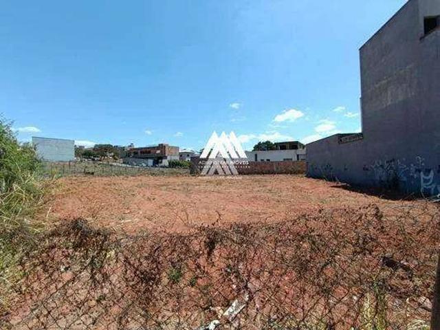 Terreno em Condomínio para Venda em Itaúna/MG Centro